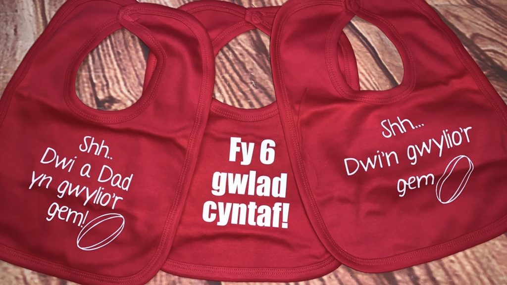 Welsh set of three rugby bibs – Pwyth Pistyll